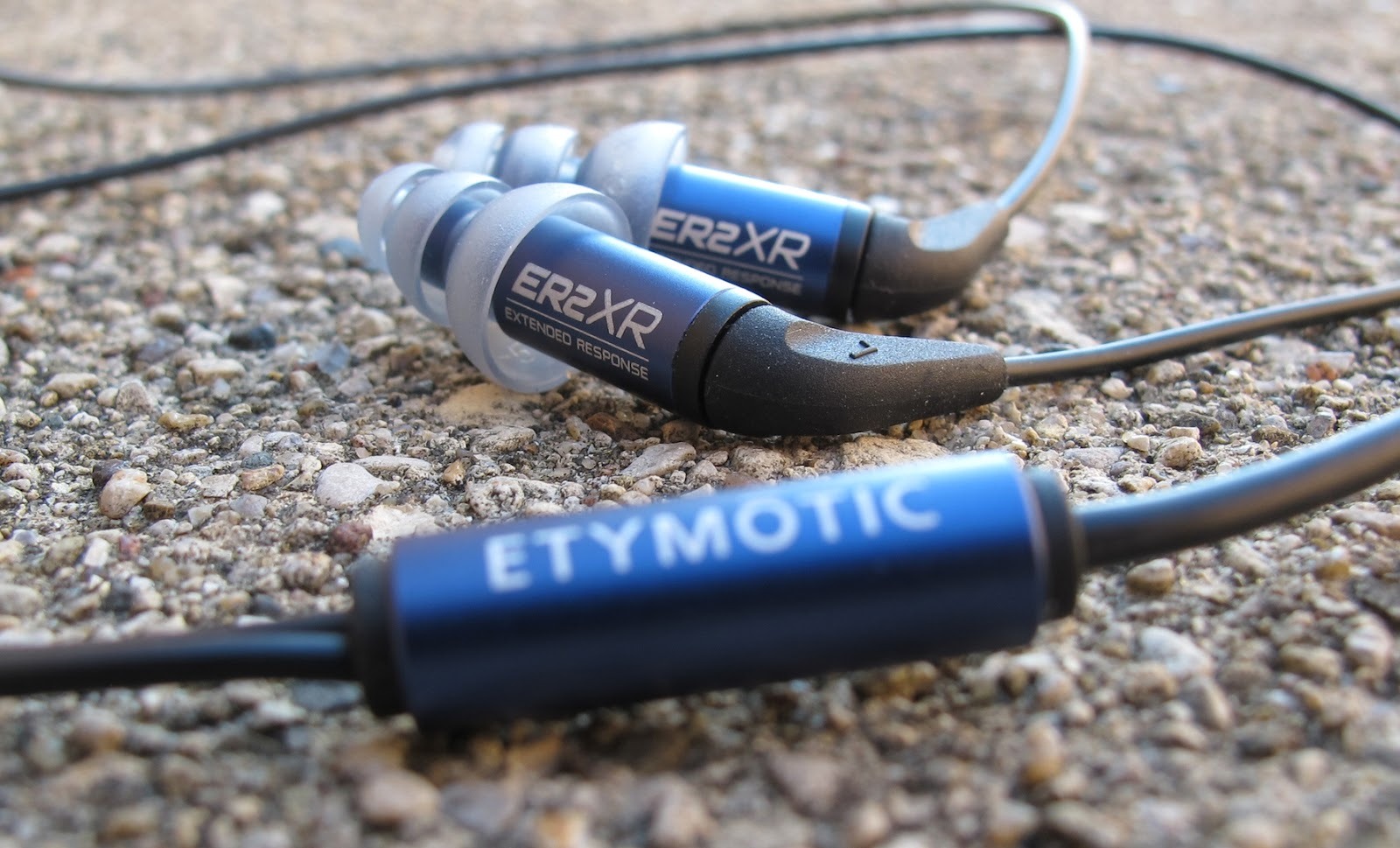 Best In-Ear Monitors for Singers (2026 Guide)